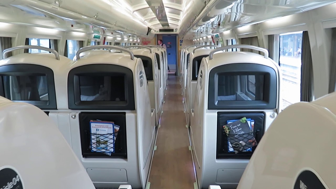 A glimpse at the SPIRIT OF QUEENSLAND, train. John Coyle video. - YouTube