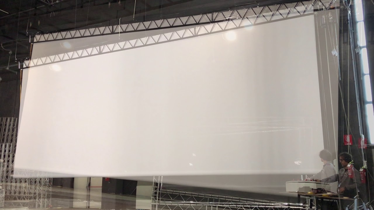 5P-Polycinal Motorized Screen 12 m wide, test before delivery - YouTube