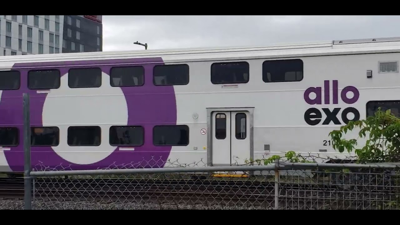 TRAINS The New Look of EXO CRRC Coaches and Cab Car in Montreal - YouTube