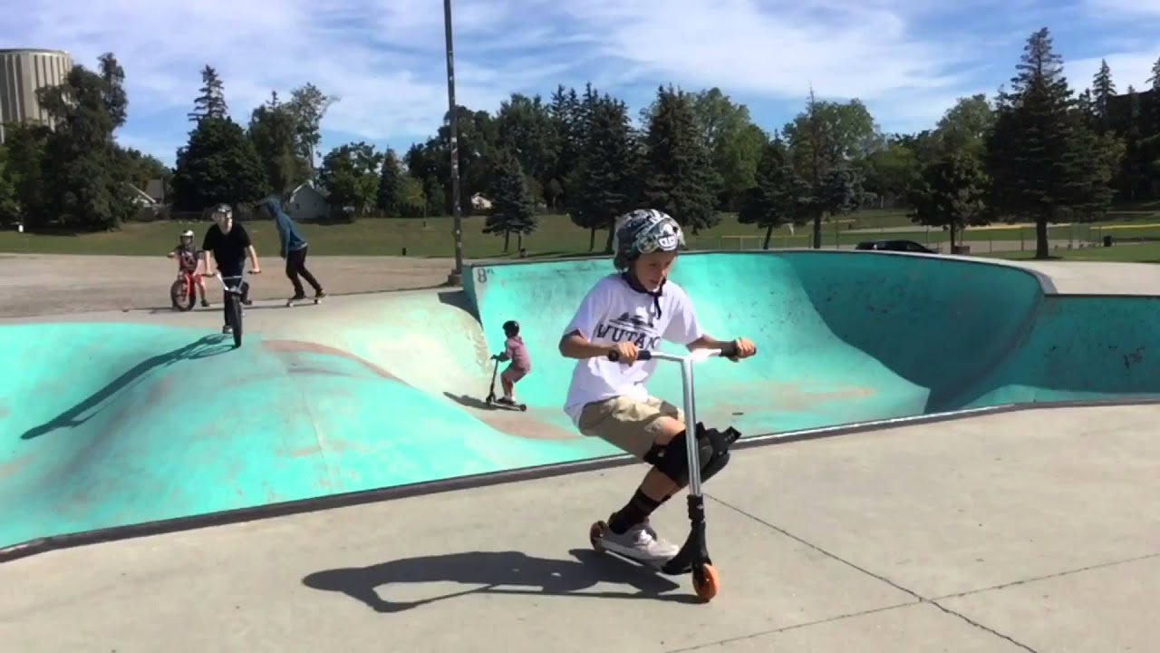 Liam posavad's 2015 scooter edit - YouTube