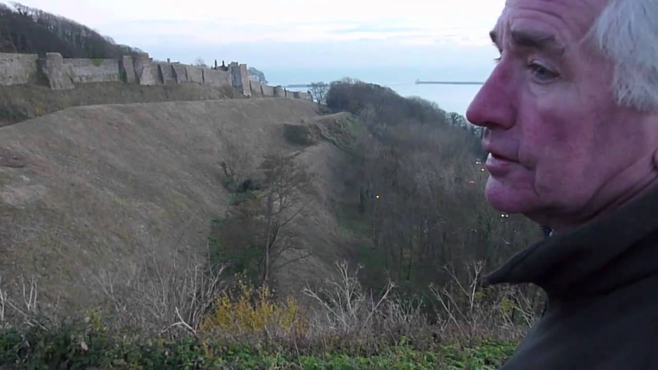Battle Castle: Dover - expert explains Dover Castle defences - YouTube