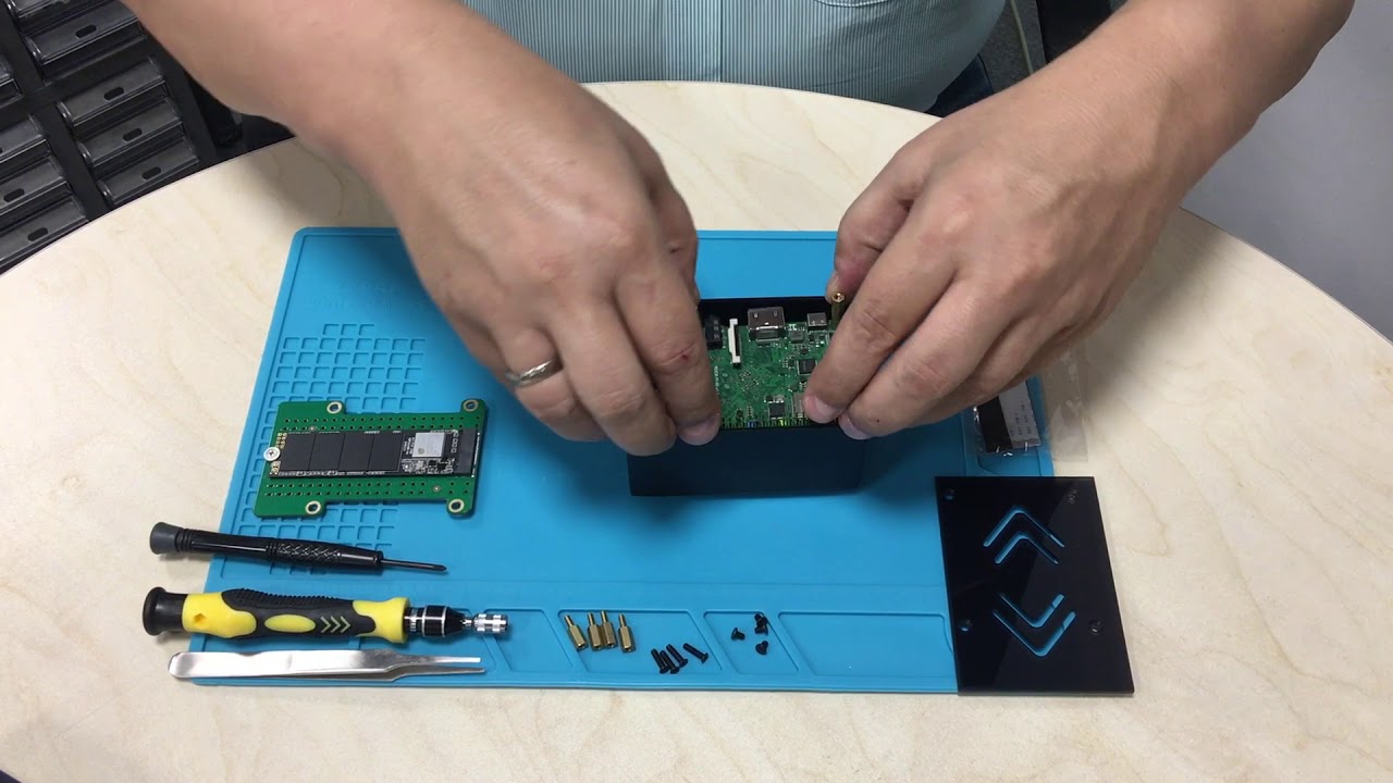 Assemble ROCK PI 4 in ecoPI Starter case with M 2 - YouTube