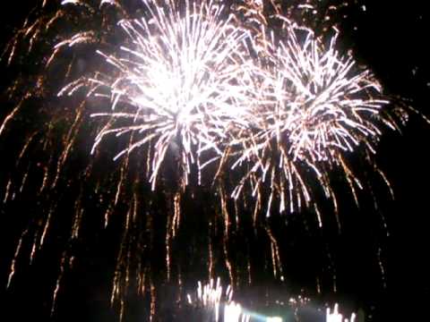 2012年花園中央公園花火大会ファイナル(2012 HANAZONO fireworks display final ) - YouTube