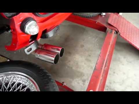 TR250 Start up. - YouTube