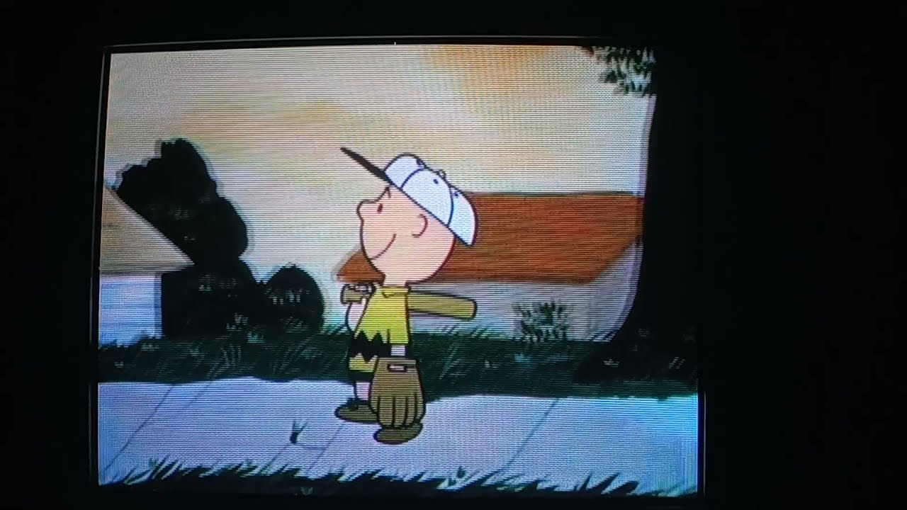 Charlie Brown - Walking Outside On A Summer Day - YouTube
