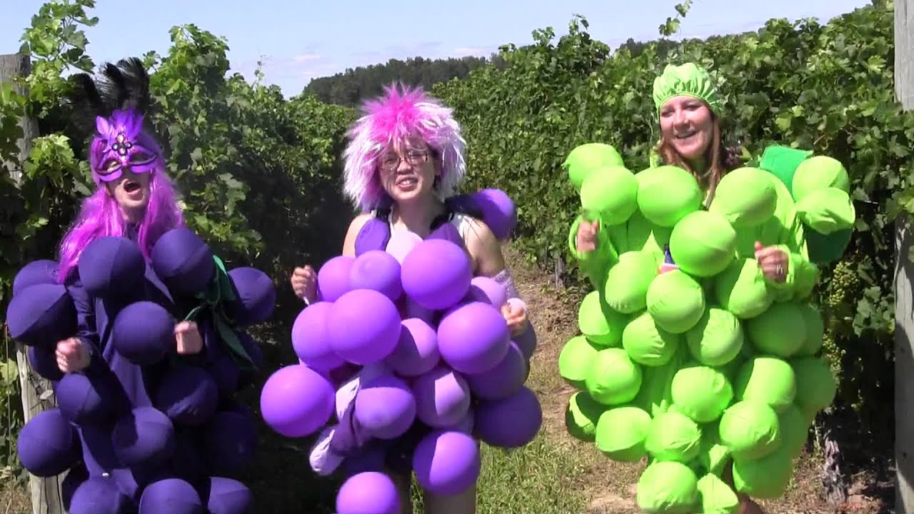 The 2 Crazy Grapes and Crazy Grape Grace - YouTube
