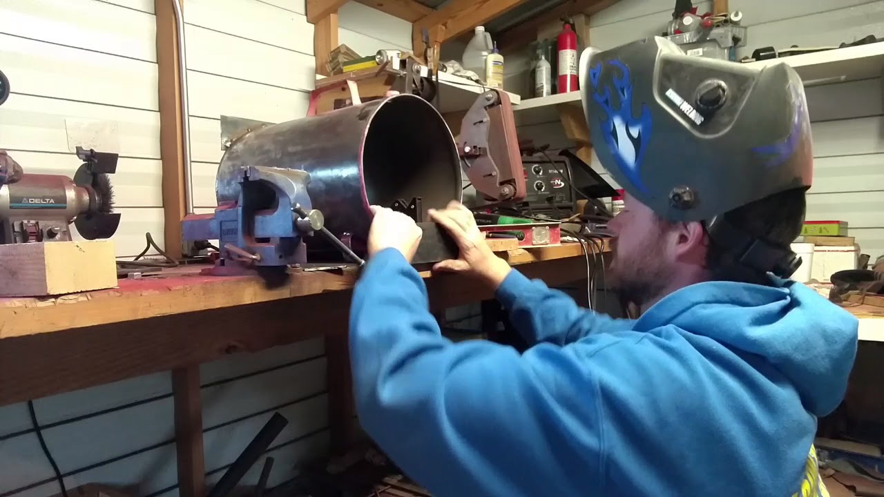 Building a three burner gas forge. Part 1: Building the body. - YouTube