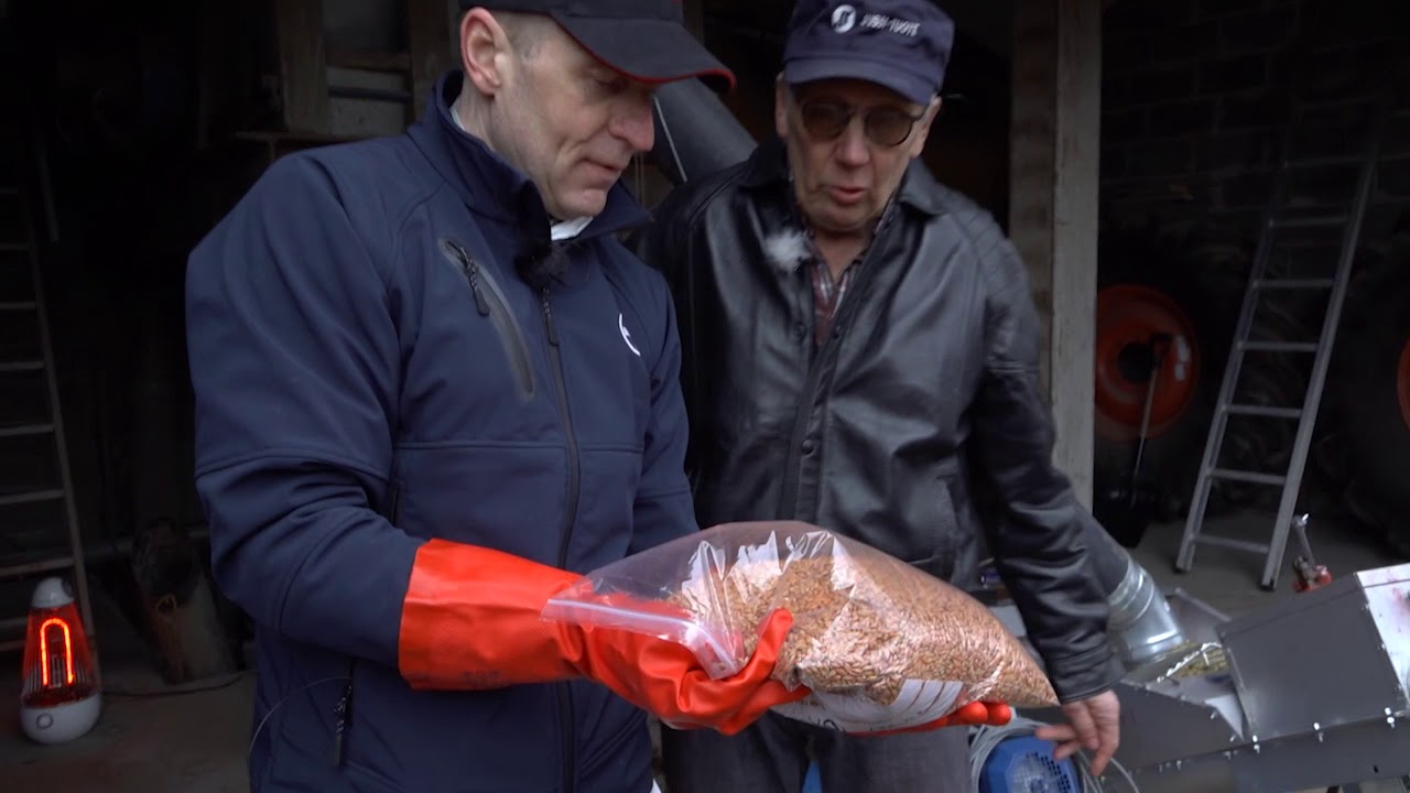 Redigo Pro peittausaine kaikille viljoille - YouTube