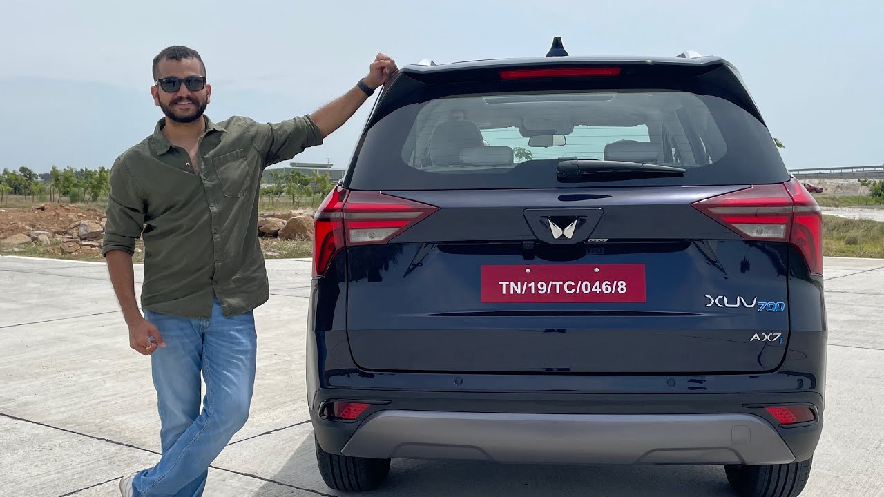 2021 Mahindra XUV700 7-Seater - Back Seat Drive Experience (Hindi ...