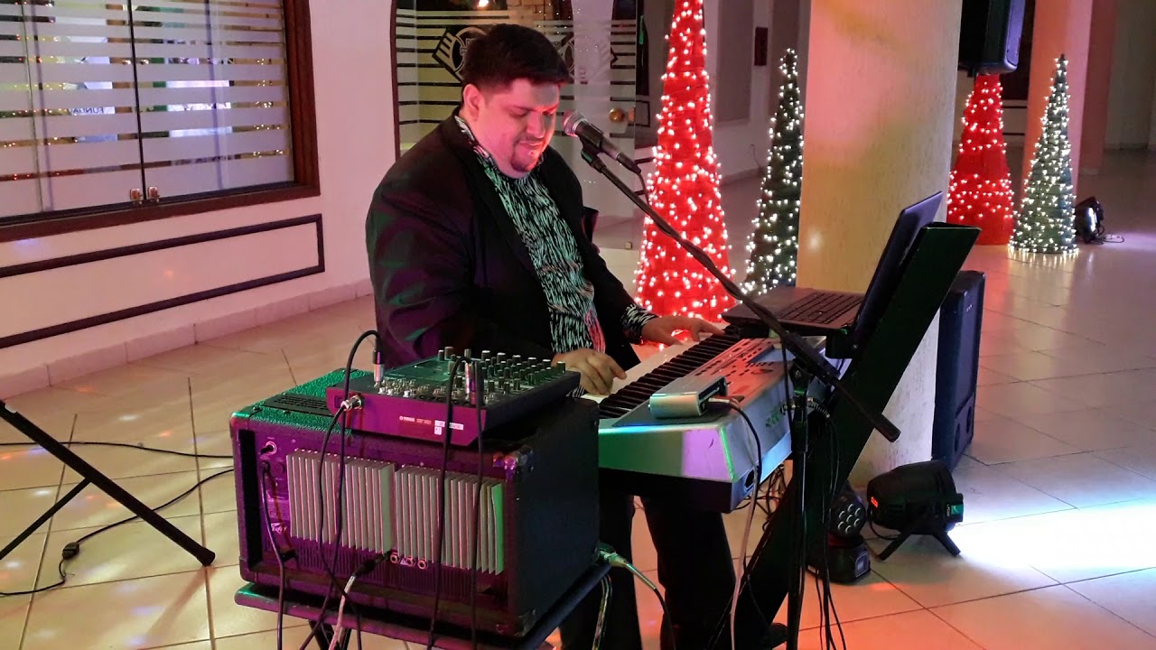 A mi pueblito Escobar - YouTube