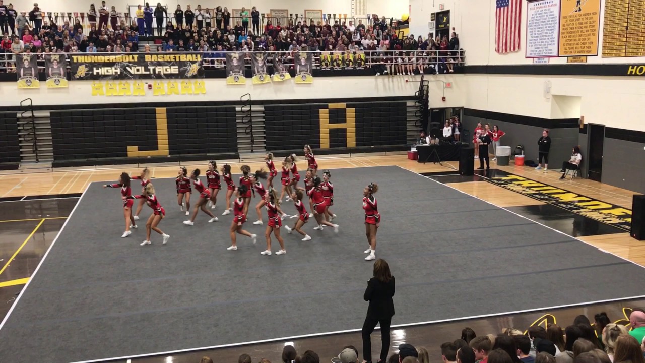 Marist Varsity Cheer @ Sectionals 2017 - YouTube