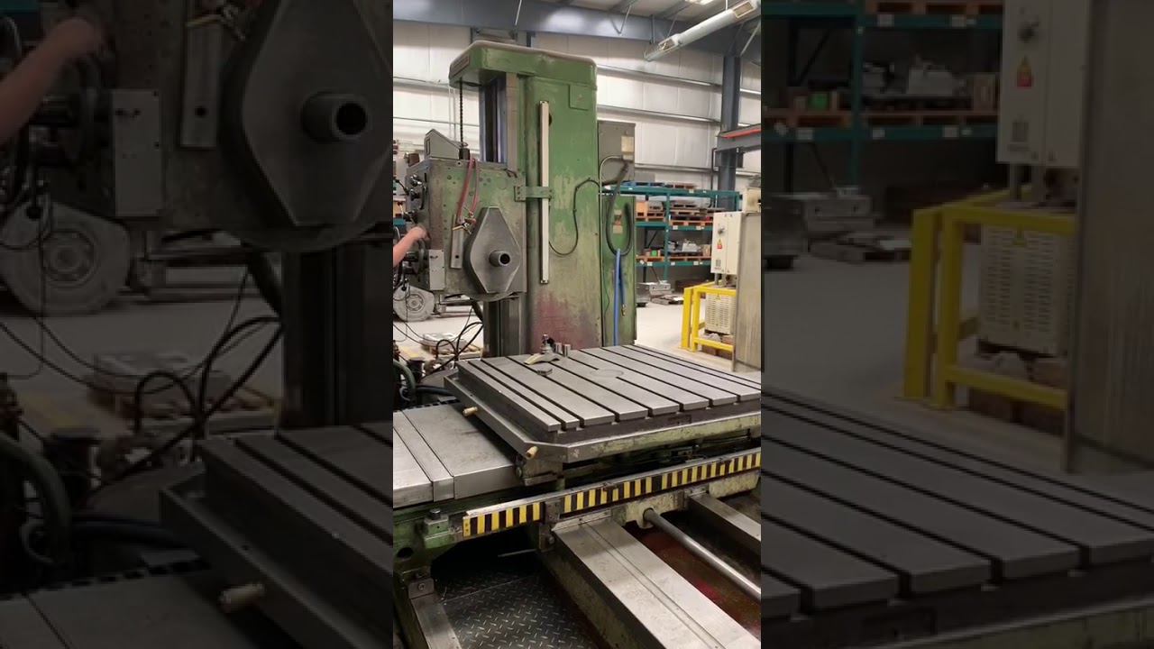 Tos W100 Boring mill - YouTube
