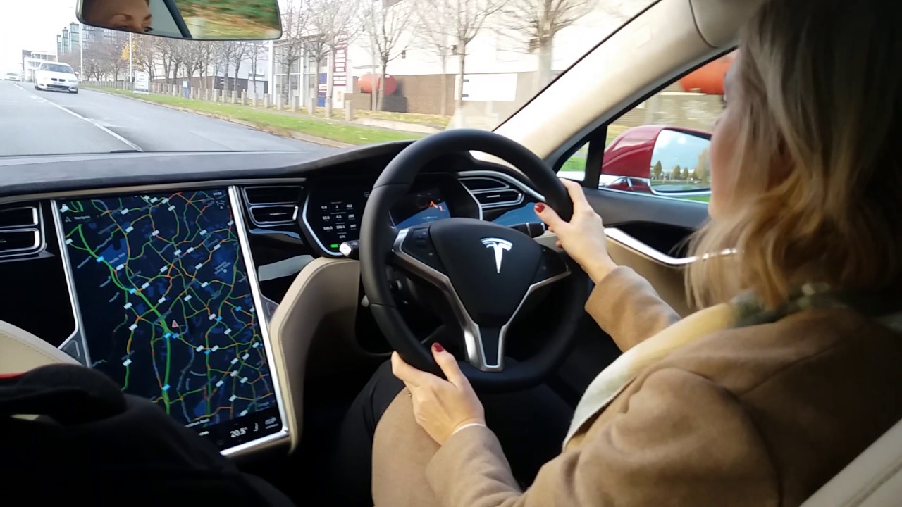 Amanda driving the Tesla S 90D in Dublin - YouTube
