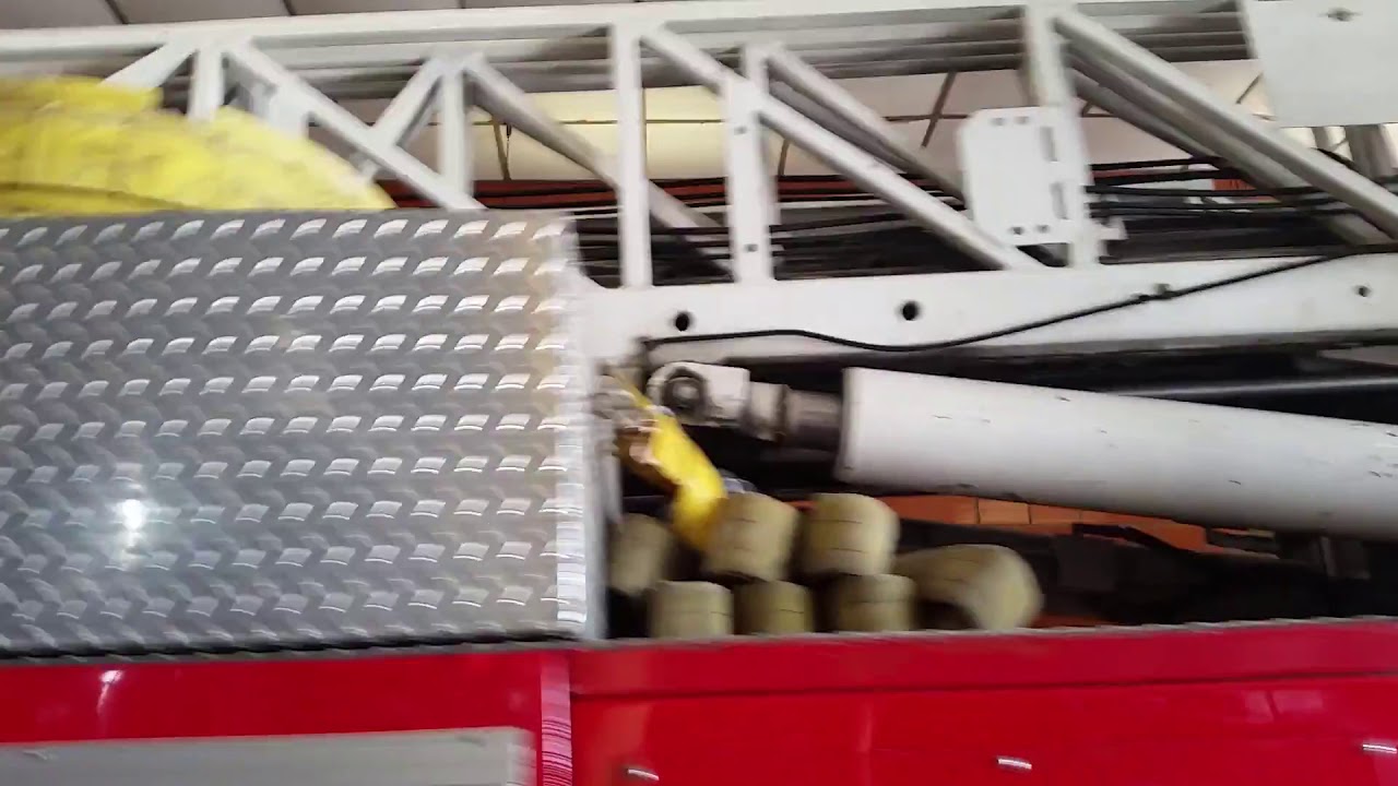 Trip to Philadelphia fire department engine 68 ladder 13 - YouTube