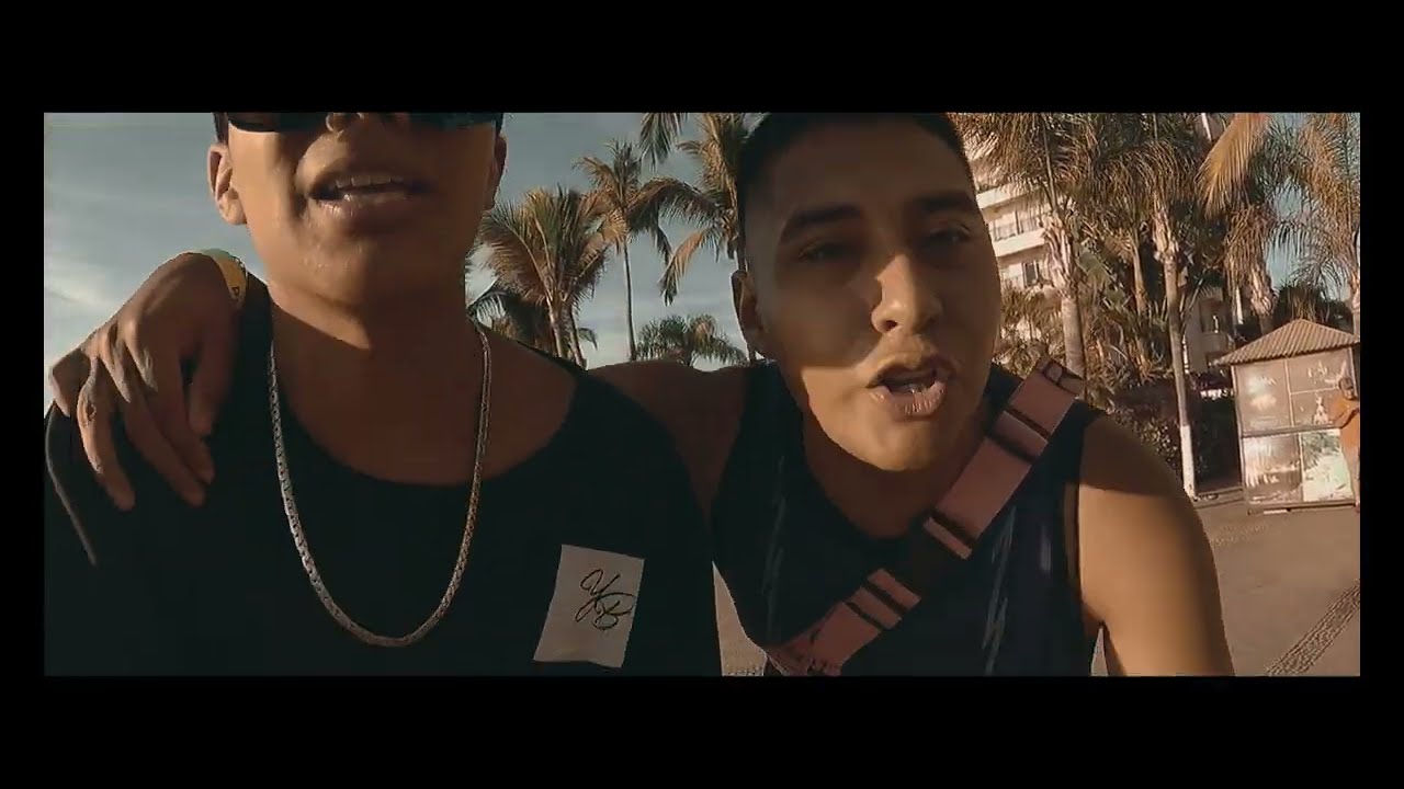 YAEL BARRAGAN - INGOBERNABLES [Official video] FT EL PARRA - YouTube