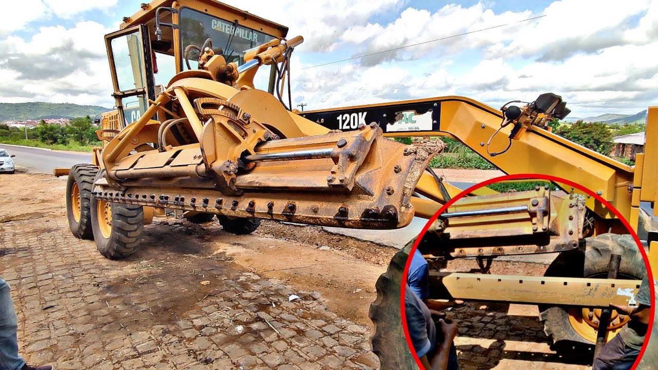 TROCANDO lâmina da MOTONIVELADORA CAT, só dura 15 DIAS trabalhando pra ...