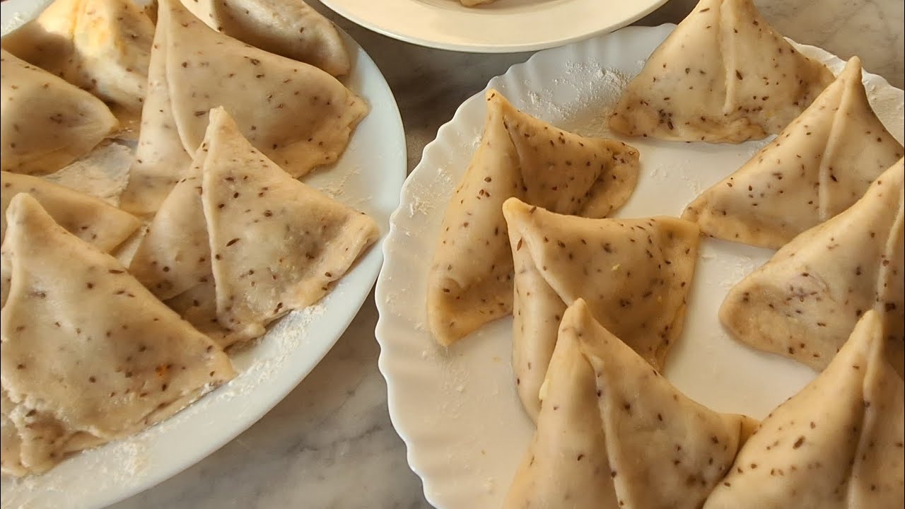 Punjabi Somosa Recipe | India Famous Samosa Recipe - YouTube