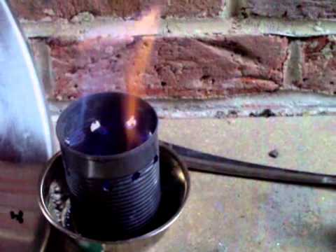 Bio Ethanol Gel being Burned in Woodgas Stove Tin - YouTube