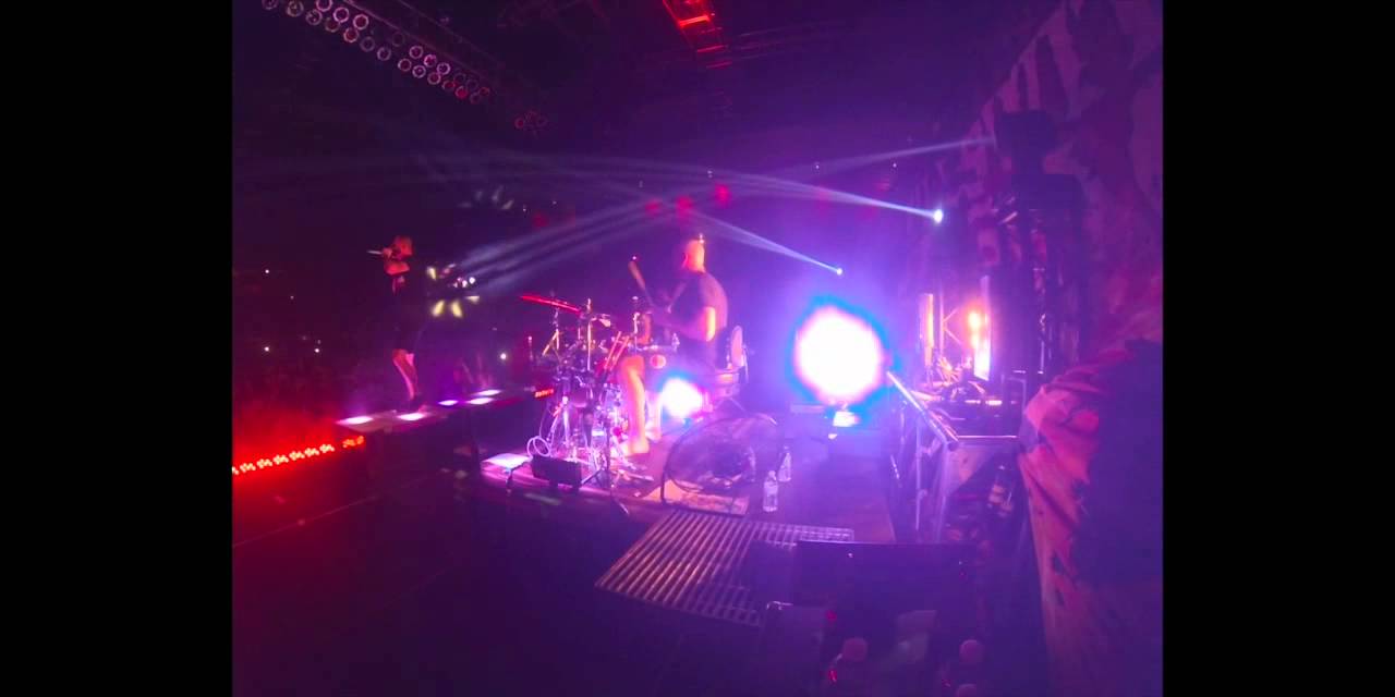 The Roadrunner Drum Cam - Justin Foley (Killswitch Engage) - YouTube