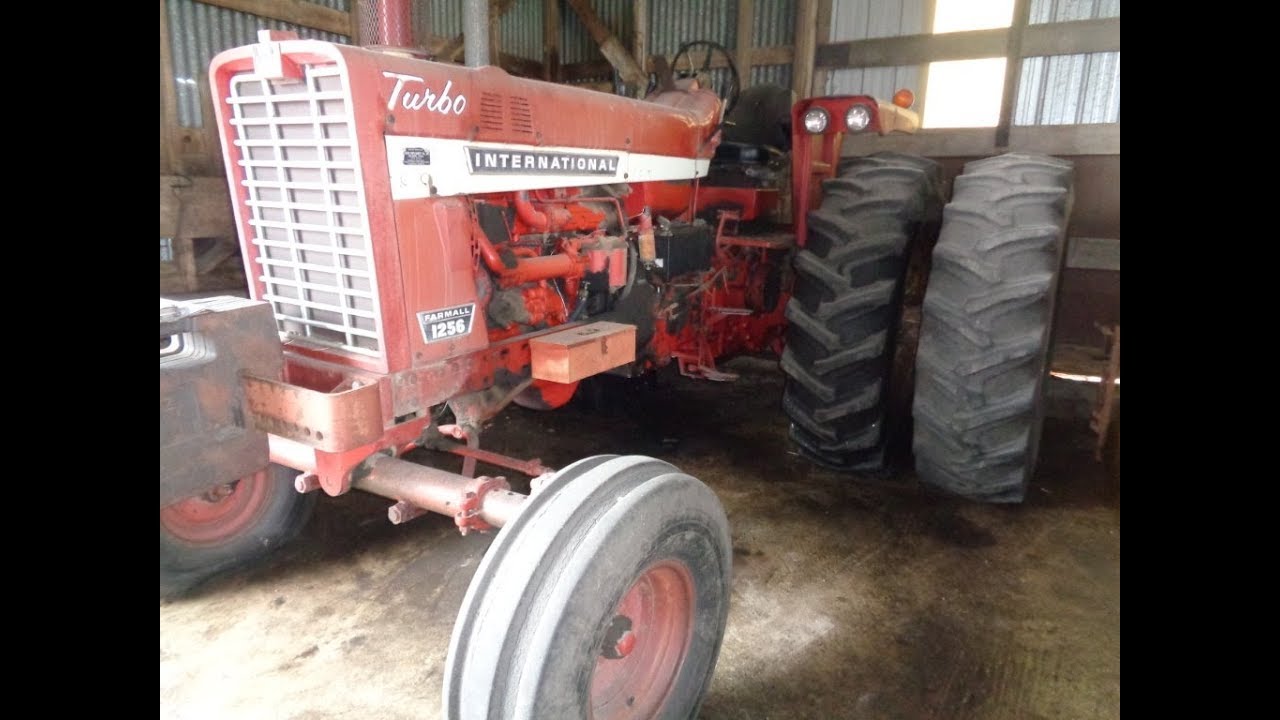 IHC 1256 Tractor, 2nd Ever Made, Sold Today on Iowa Farm Auction - YouTube