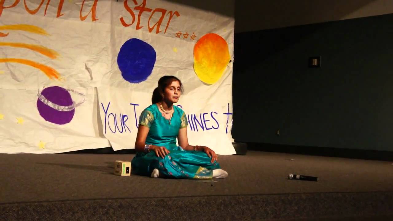 SMS Talent Show - Akshaya Balaji - YouTube