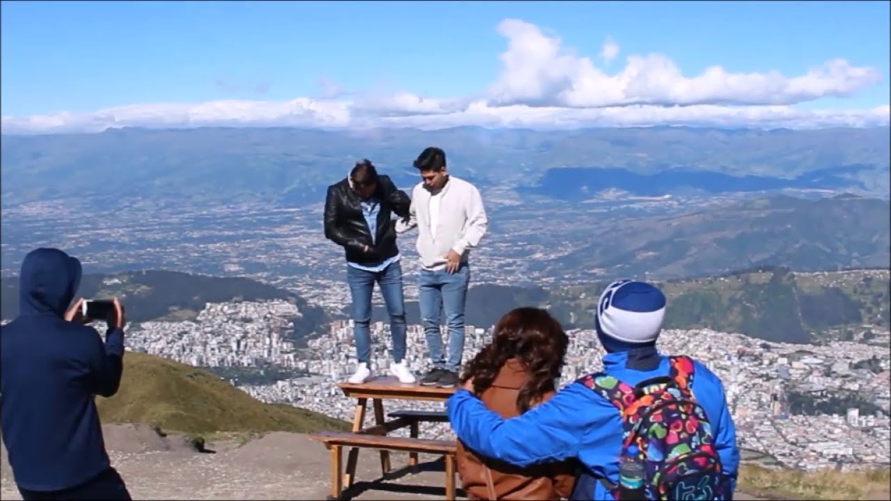 Quito Teleferico Cable Car Ride - YouTube