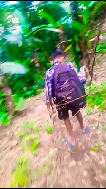 menjelajahi hutan bukit kikiyan berdua #kingpetualang - YouTube