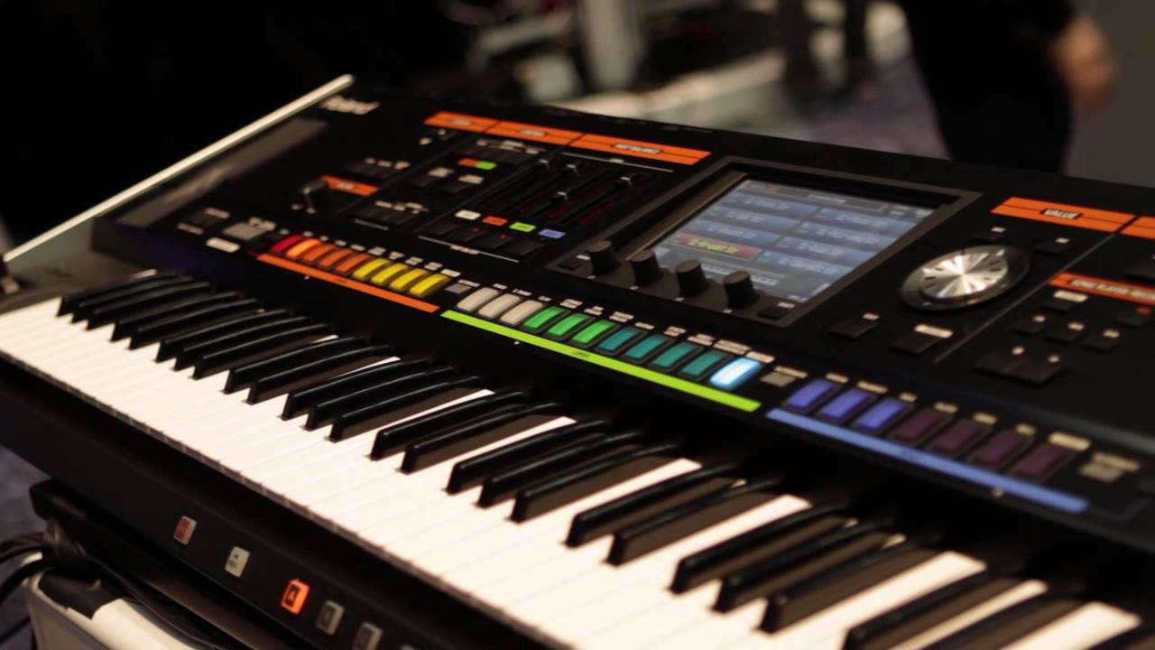 Guitar Center at NAMM - Roland Jupiter 80 & Integra 7 - YouTube