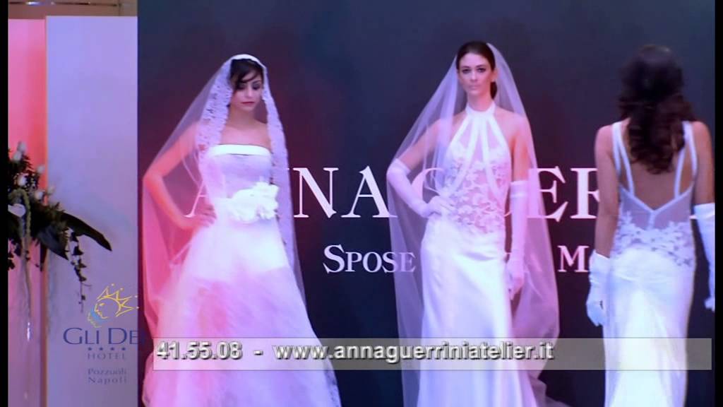 Sfilata Anna Guerrini 2015 - YouTube