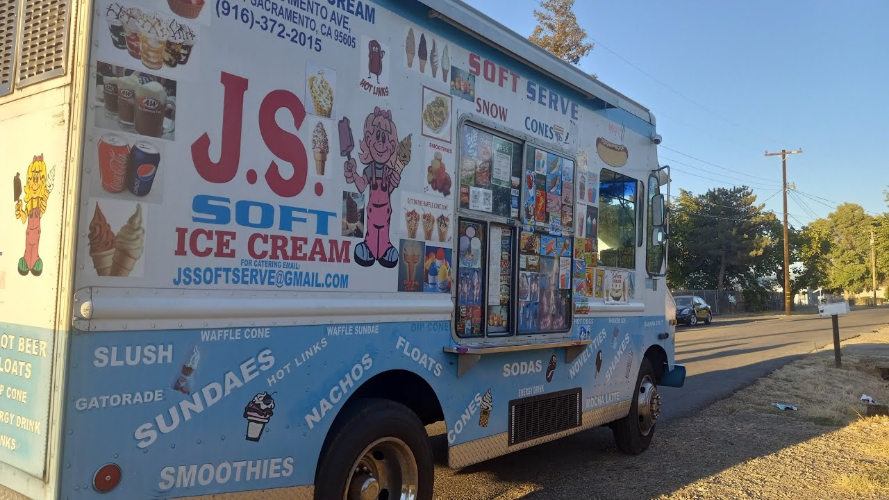JS soft ice cream comes on a Monday - YouTube