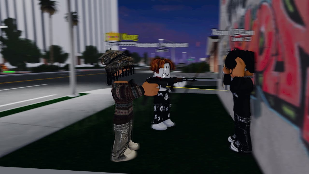 I Became A "THUG" In Roblox Compton Streetz - YouTube