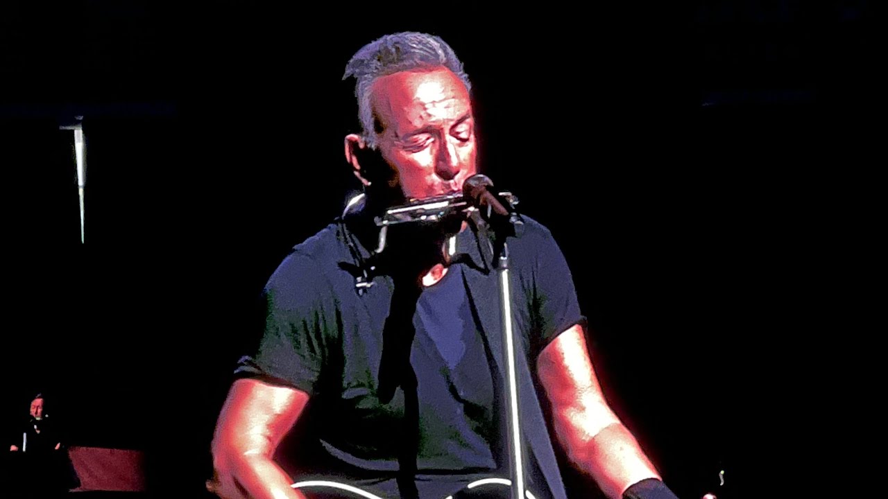 Bruce Springsteen Live - Dancing in the Dark - Austin Moody Center - 16 ...