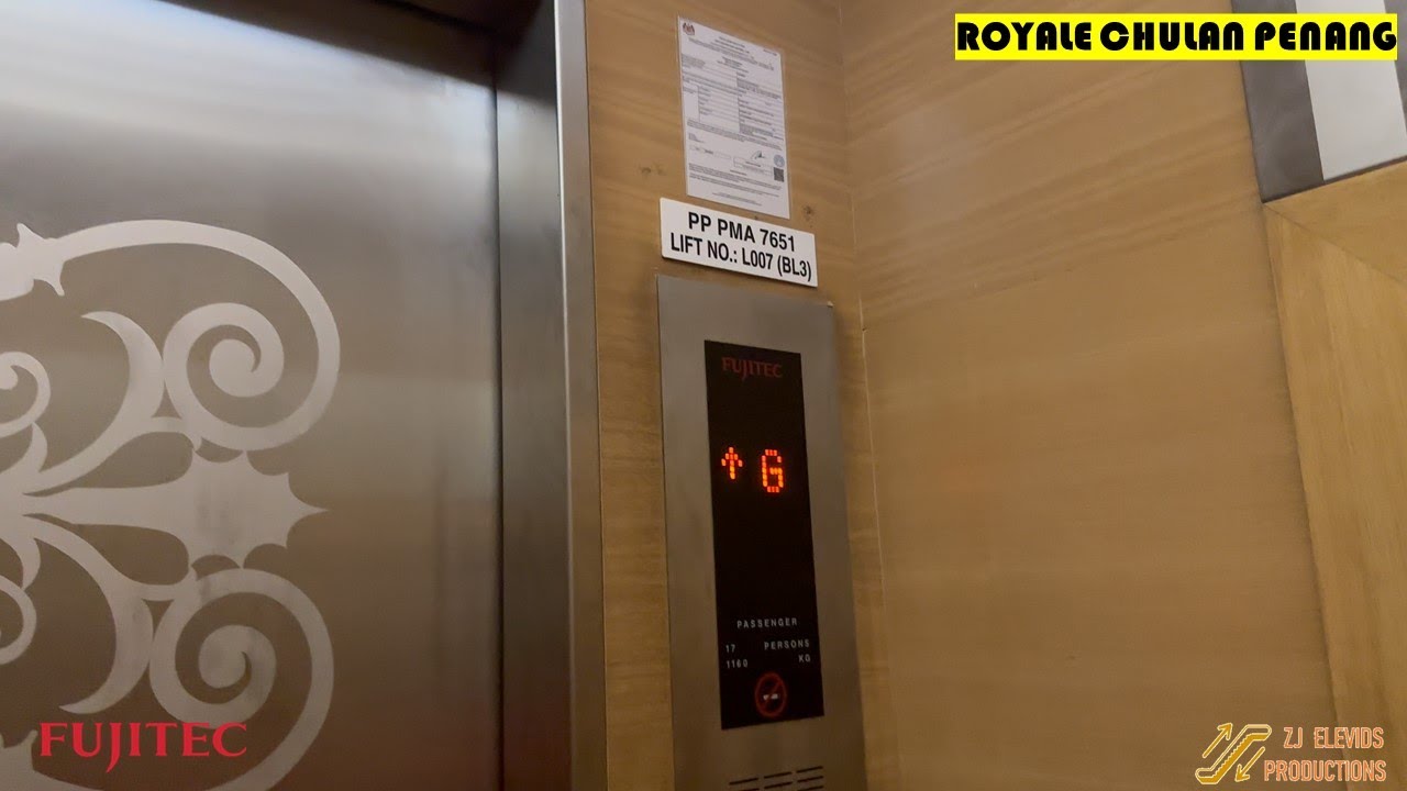 A Fujitec Elevator at Royale Chulan Penang, Georgetown, Penang, M'sia ...