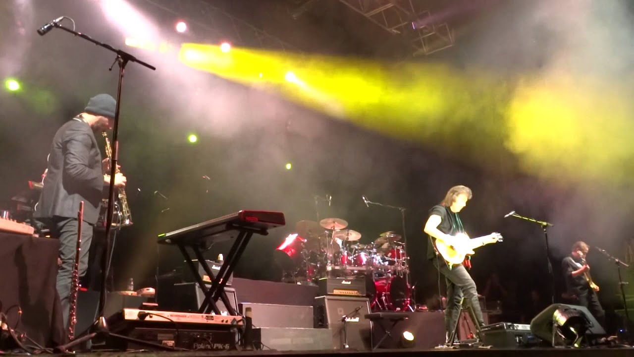 Steve Hackett - Los Endos - Live from Buenos Aires 2015 HD - YouTube