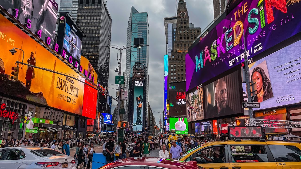 Walk to Times Square - New York City - 4K - YouTube