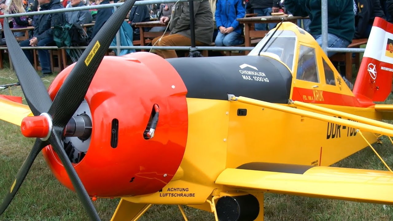 GIANT RC PZL-106 A KRUK / Model sports meeting Bölsdorf Germany 2015 ...