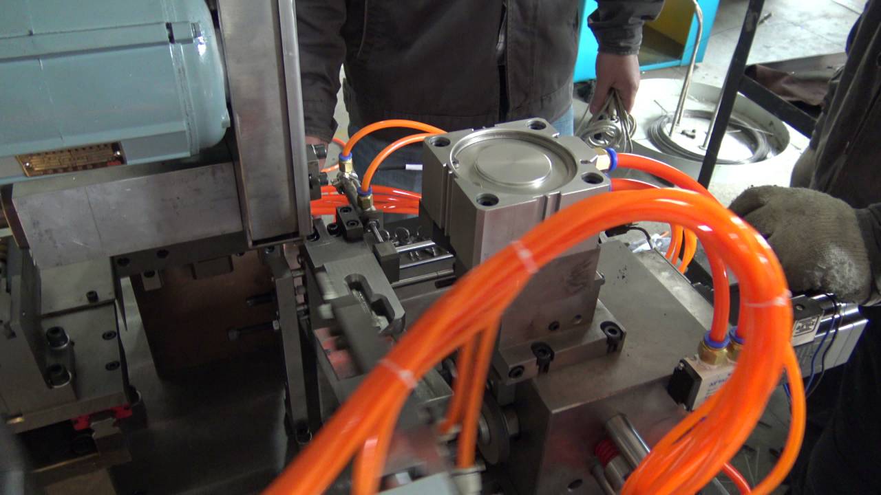 lock making machine for automatic key dimpling machine - YouTube