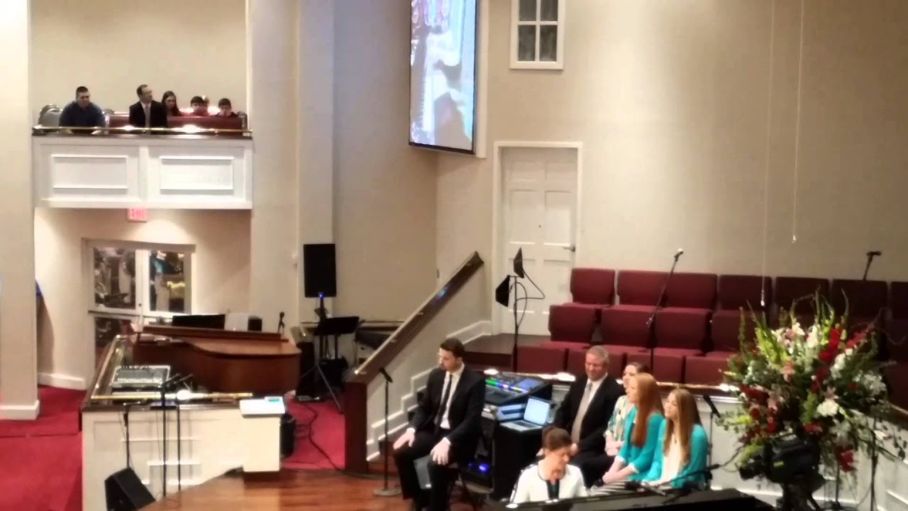 The Collingsworth Family @ Wheeler Grove - YouTube
