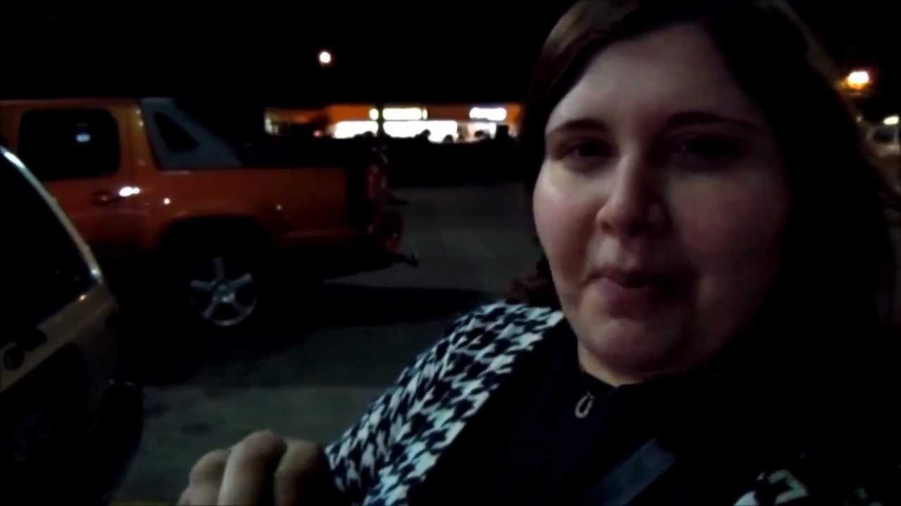 Ema Kidd Unboxes: The Hobbit promo trading cards from Denny's - YouTube