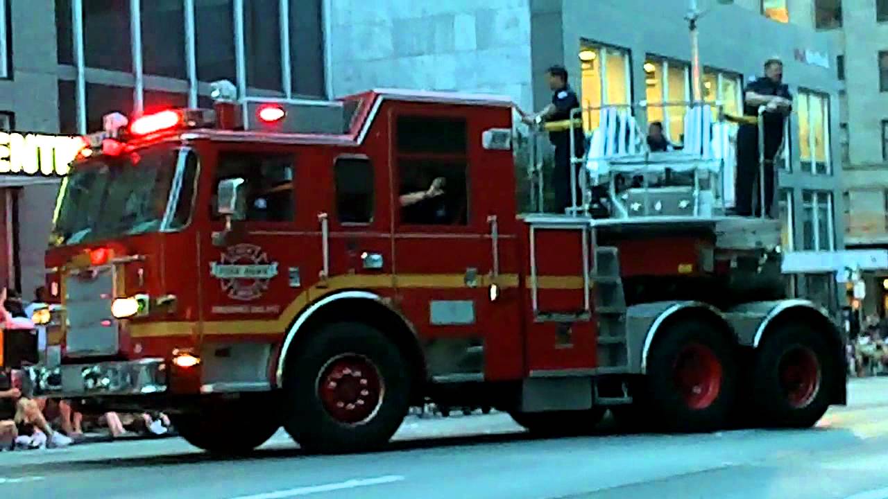 Seattle Fire Department - Ladder Company - YouTube