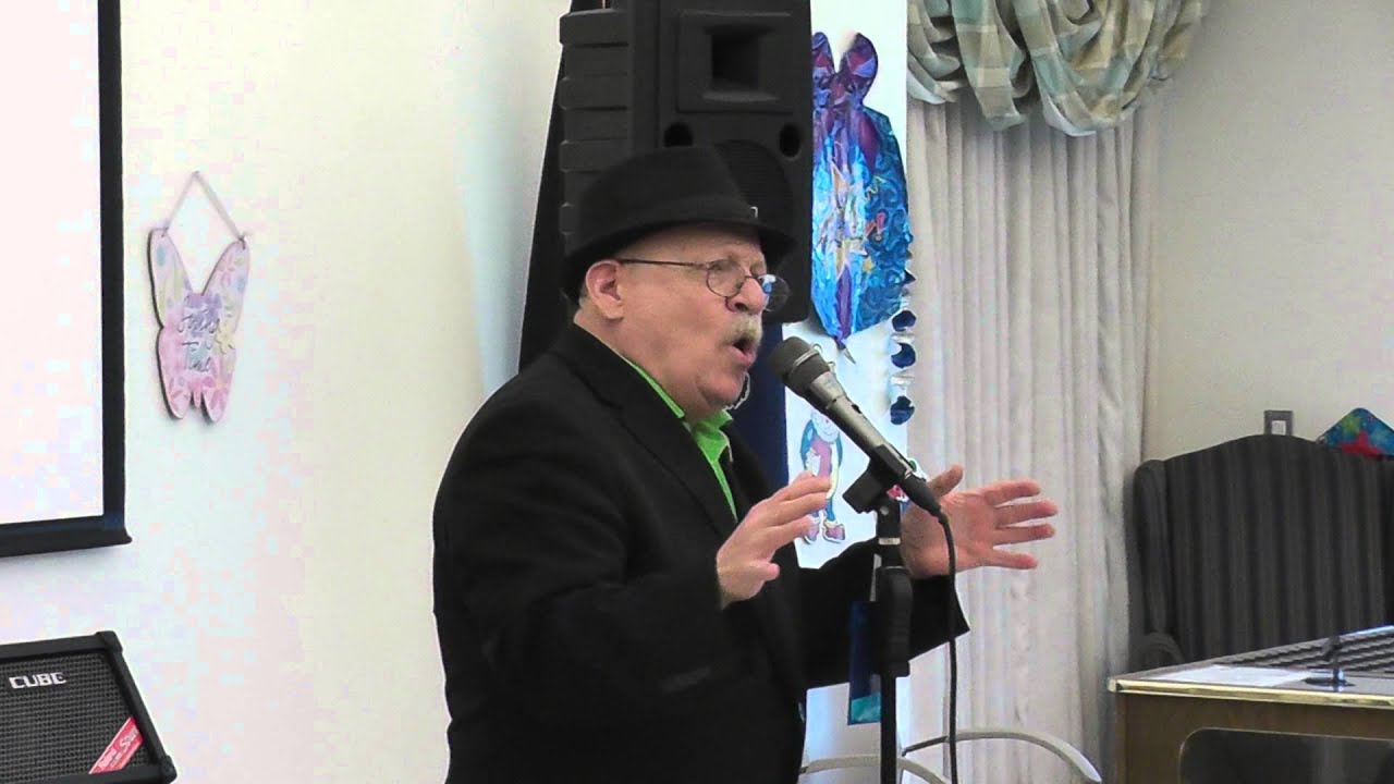 RONNIE GILES -"Up On The Roof" - YouTube