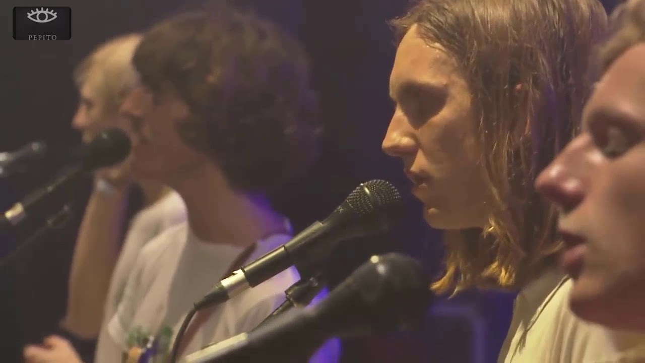 Parcels Clockscared en vivo. - YouTube