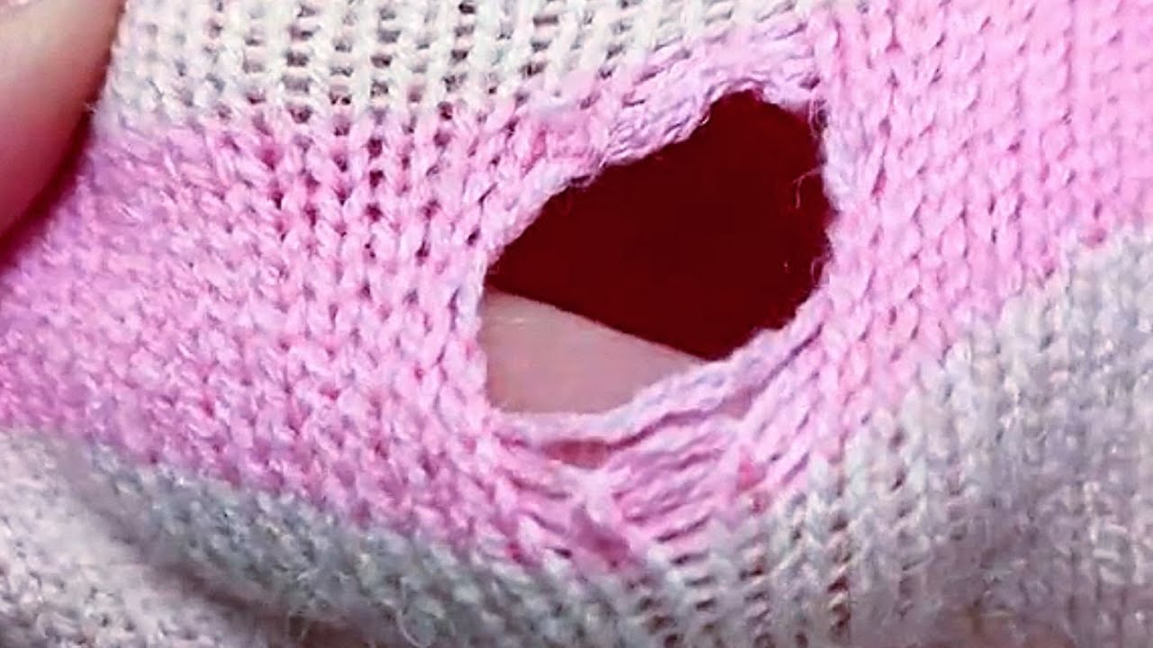 How to Perfectly Repair a Hole in a Knitted Sweater With a Crochet Hook ...