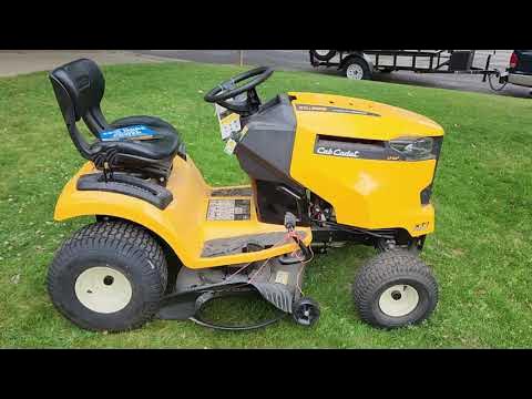 Cub Cadet XT1 Lawn Tractor - Electrical Fix - YouTube