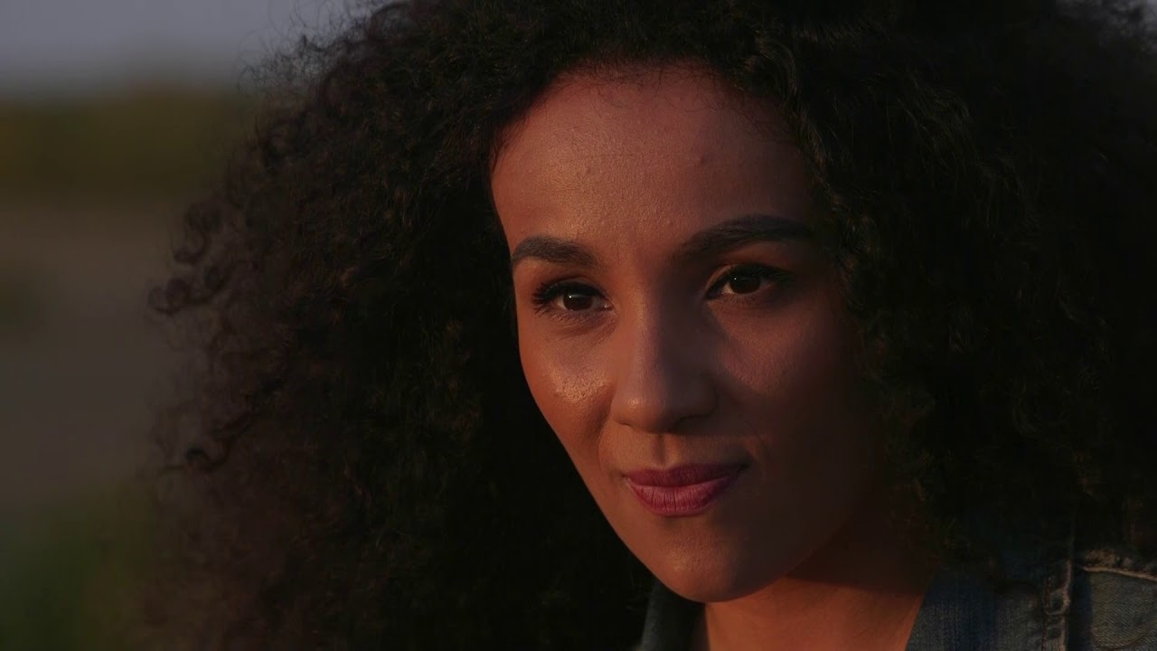 Veronique Coubard // Showreel 2019 - YouTube