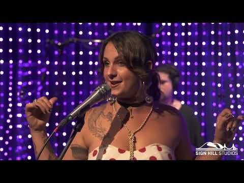 Trianna Feruza & the Heavy Hitters - Jaded | New Music January (Santa Cruz)