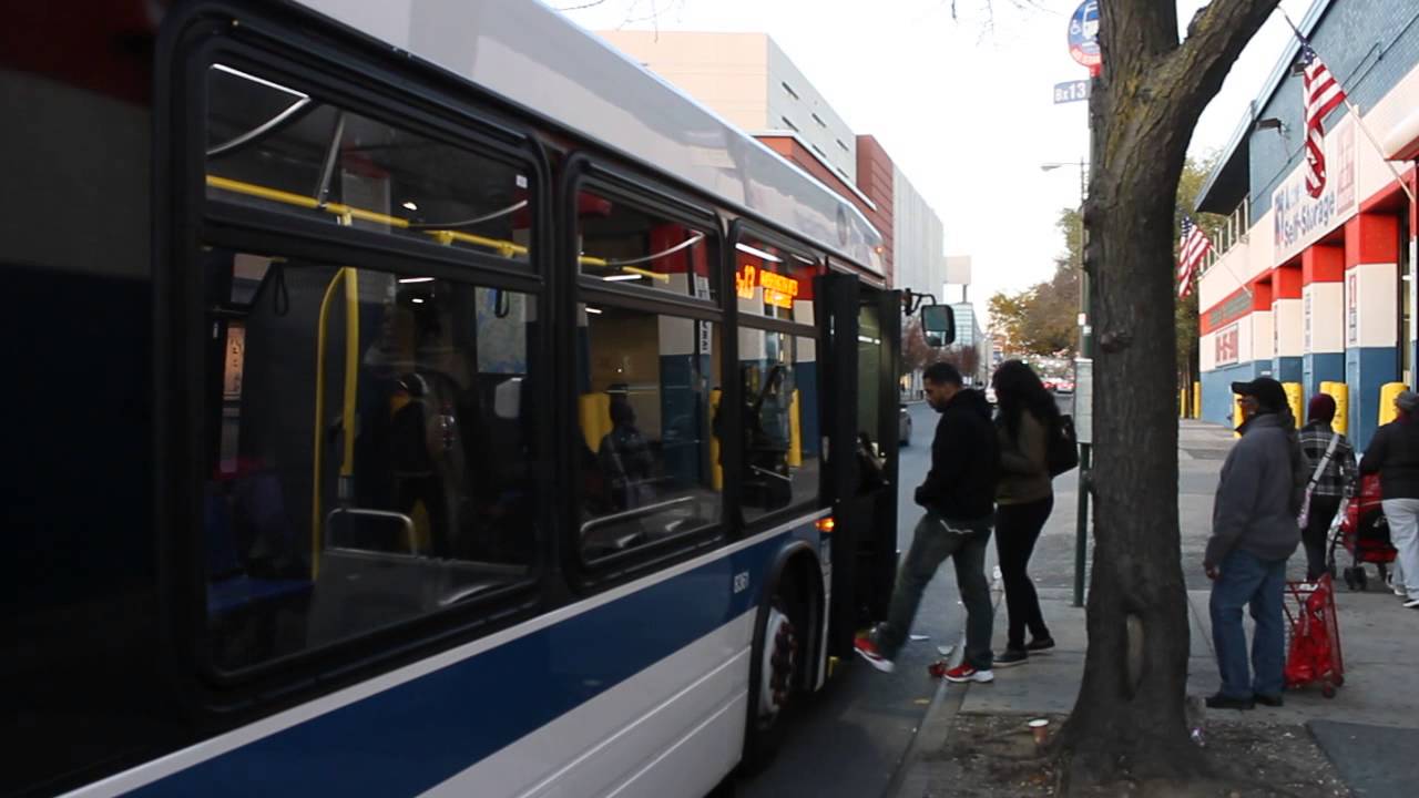 MTA New York City Bus Novabus LFS 8361 Turns-on & starts a trip on the ...