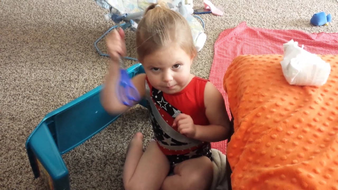 How To Hold Scissors properly YouTube how-to-hold-scissors-properly-youtube