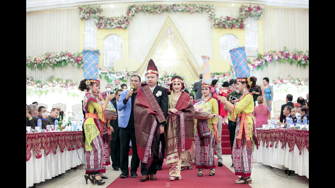 Parto Photo ( Berliana & Vincent ) Video Wedding Clip - Gedung Mulia ...