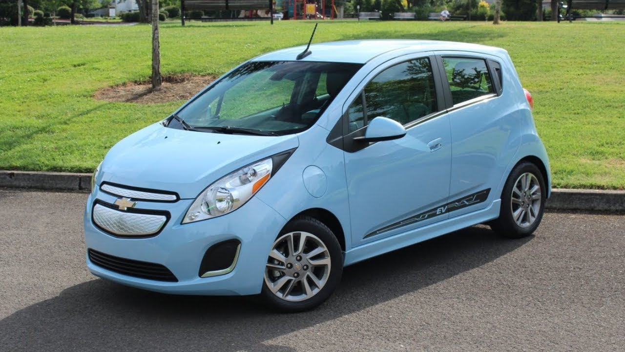 El Chevrolet Spark EV Es El Sleeper Que No Sabías Que Necesitabas - YouTube